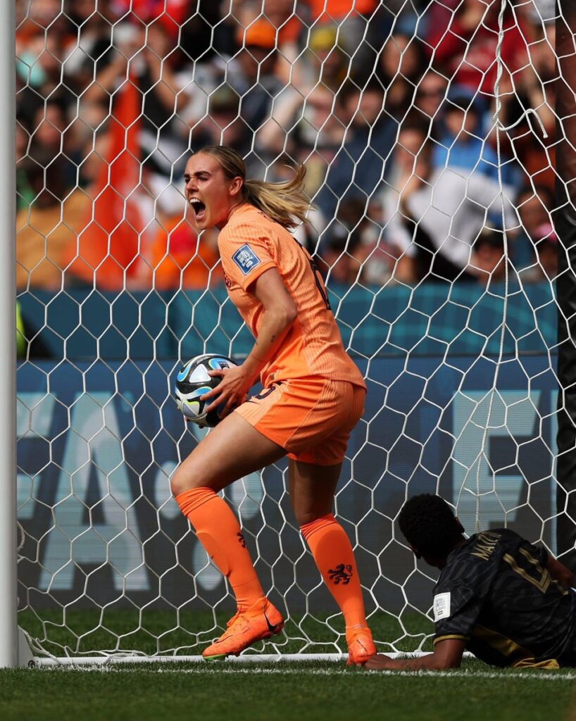 Jill Roord bat le record de buts pour les Pays-Bas en Coupe du monde